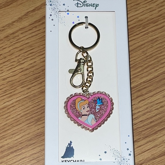 Disney | Accessories | 24hr Drop Disney Princess Cinderella Bag Charm ...